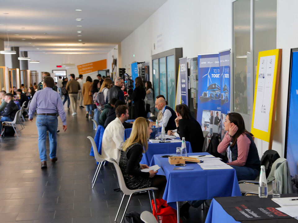 Erfolgreiches Job Speed Dating am Campus Bozen – Südtirol News