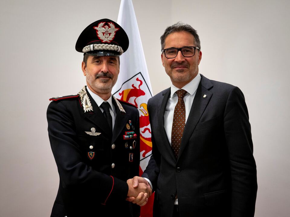 Carabinieri-General bei Landeshauptmann Kompatscher – Südtirol News