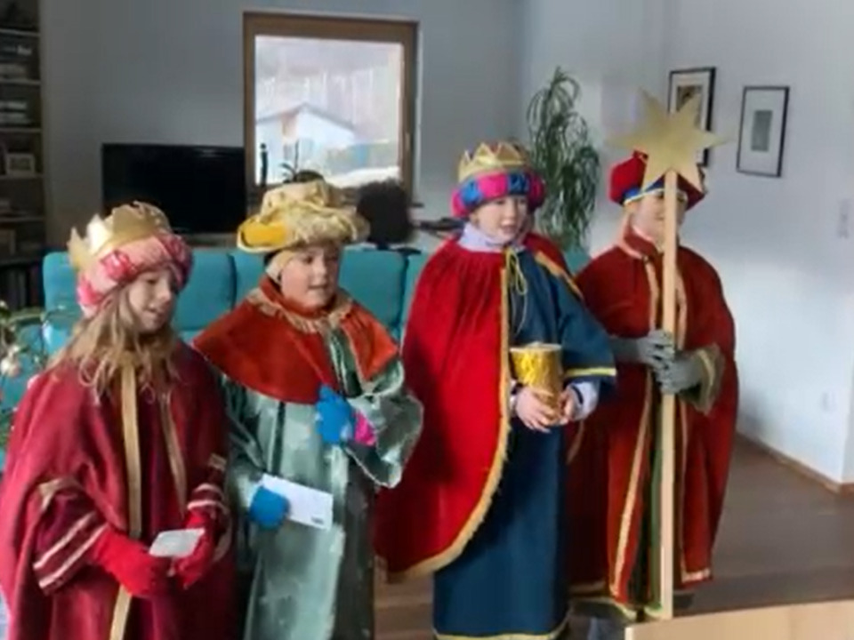 Hilfe von Kindern für Kinder: Sternsinger auch in Eyrs unterwegs ...