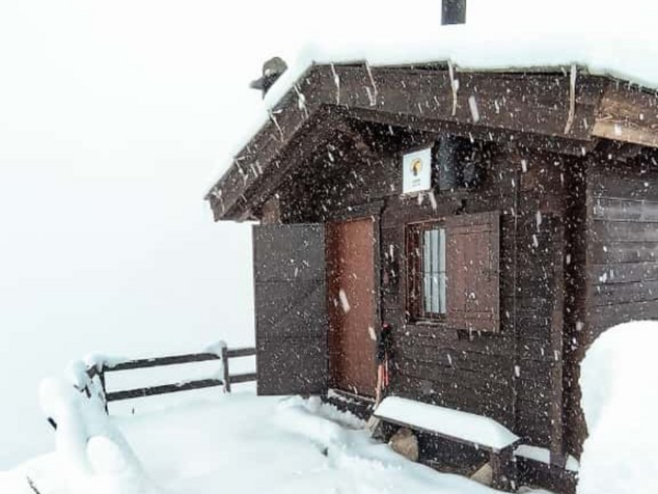 Rekord-Schneefall: Italienische Alpen versinken im Schnee – Südtirol News