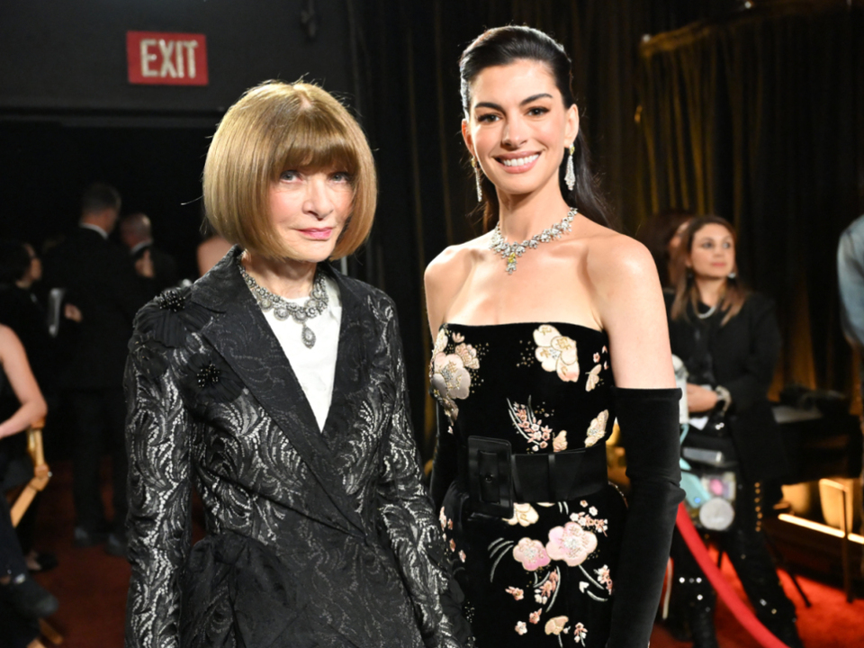 Wintour und Hathaway sorgen bei Oscar-Gala für Lacher – Südtirol News